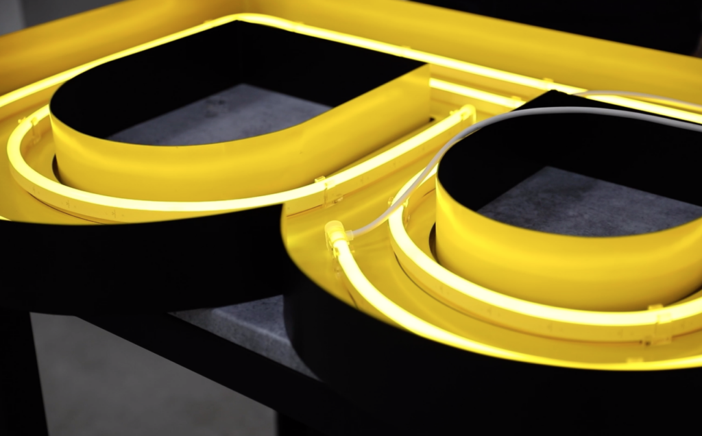 Wiring made easy with Novaneon - Bounce LED